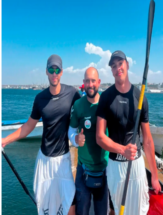 La sélection algérienne (messieurs/dames) de canoë-kayak est sacrée vice-championne d'Afrique de ...