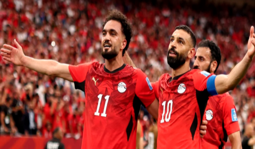 L'Algérie renverse la Jordanie (2-1) et se relance dans la course à la ...